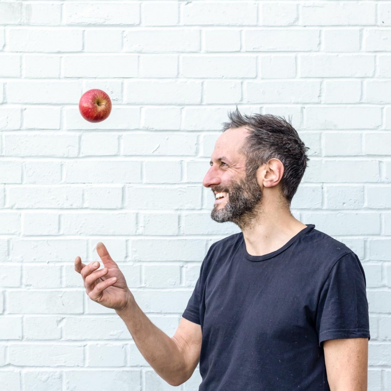 Barnaby Barford obsessed with the Apple - Apples and People