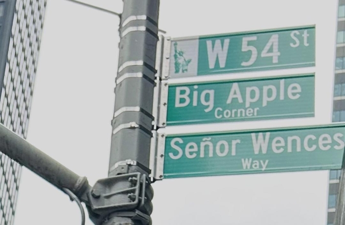 The Big Apple - Apples and People